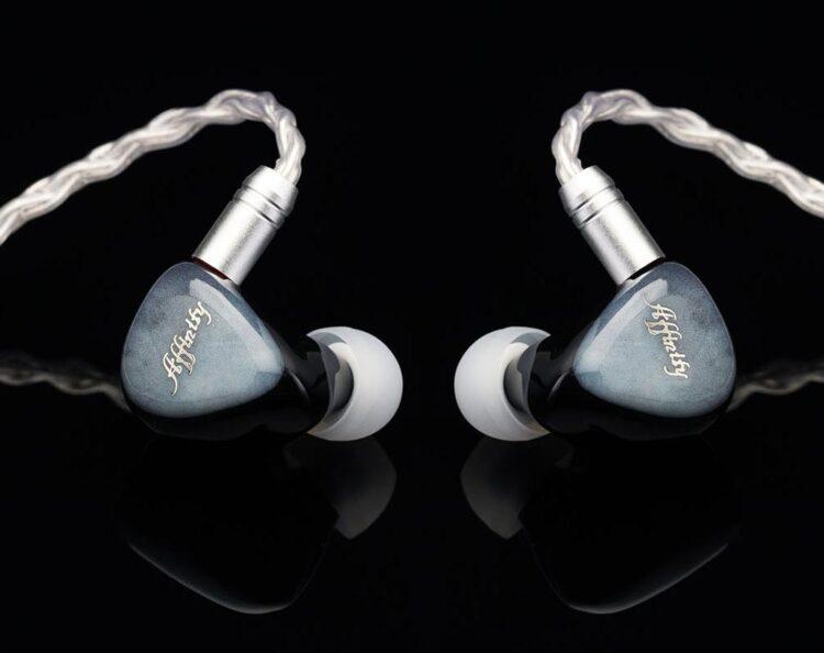 Queen Of Audio Affinity IEM • maDog